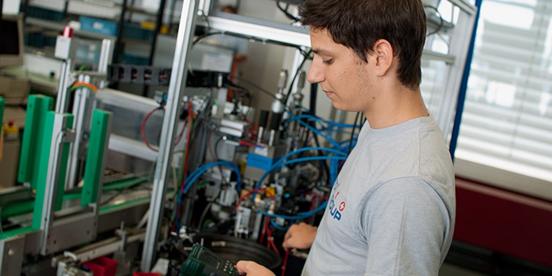 Électronicien / Électronicienne CFC - Swatch Group